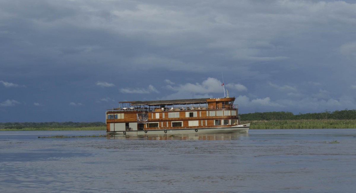 delfin II - Alex Urena Design Studio