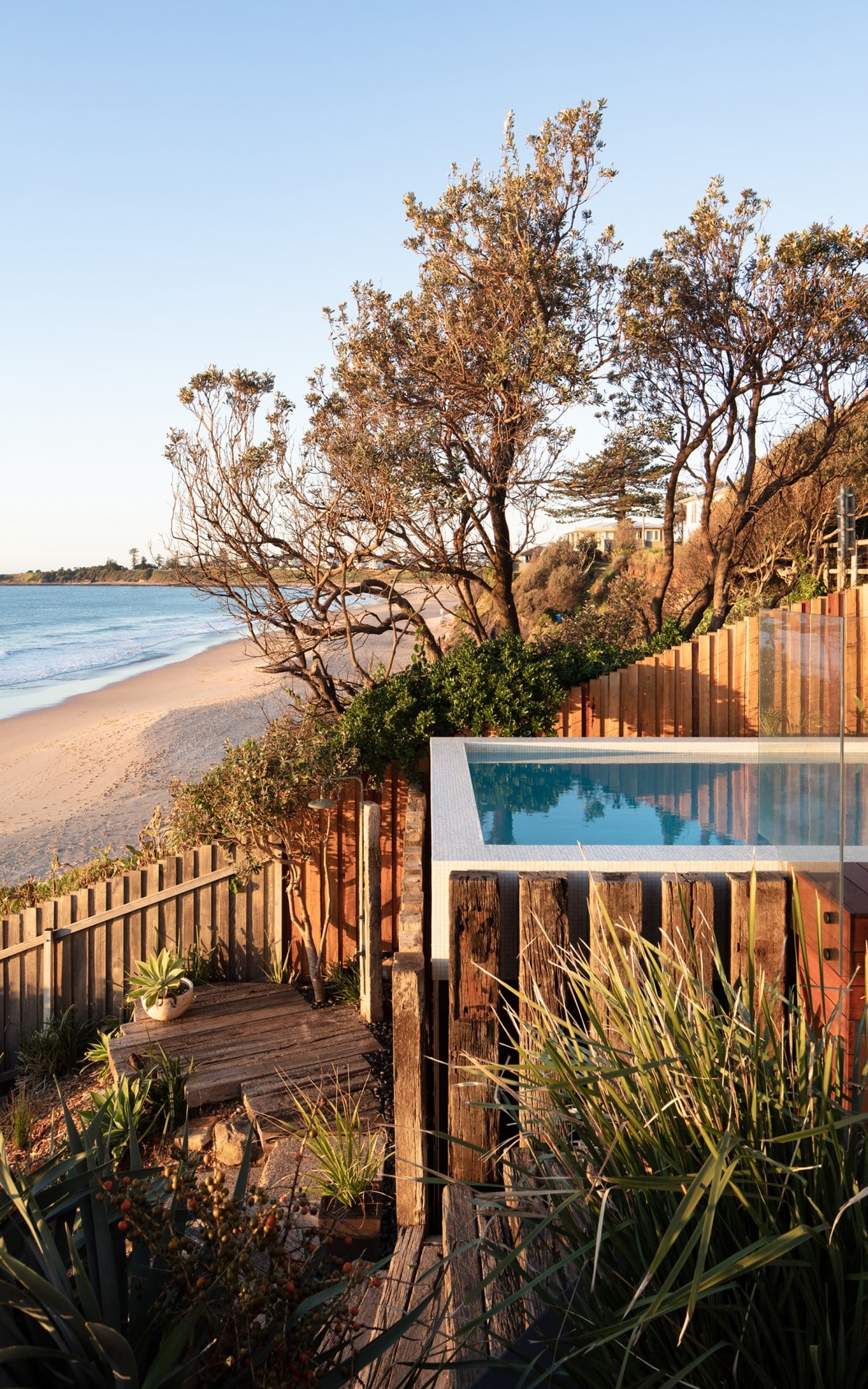 the edge pool - Alex Urena Design Studio